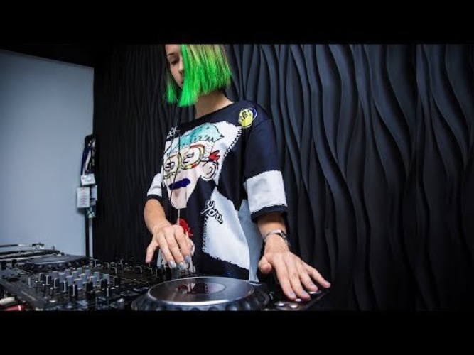 Miss Monique - MiMo Weekly Podcast 2 21.09.2018 [Progressive Mus ...